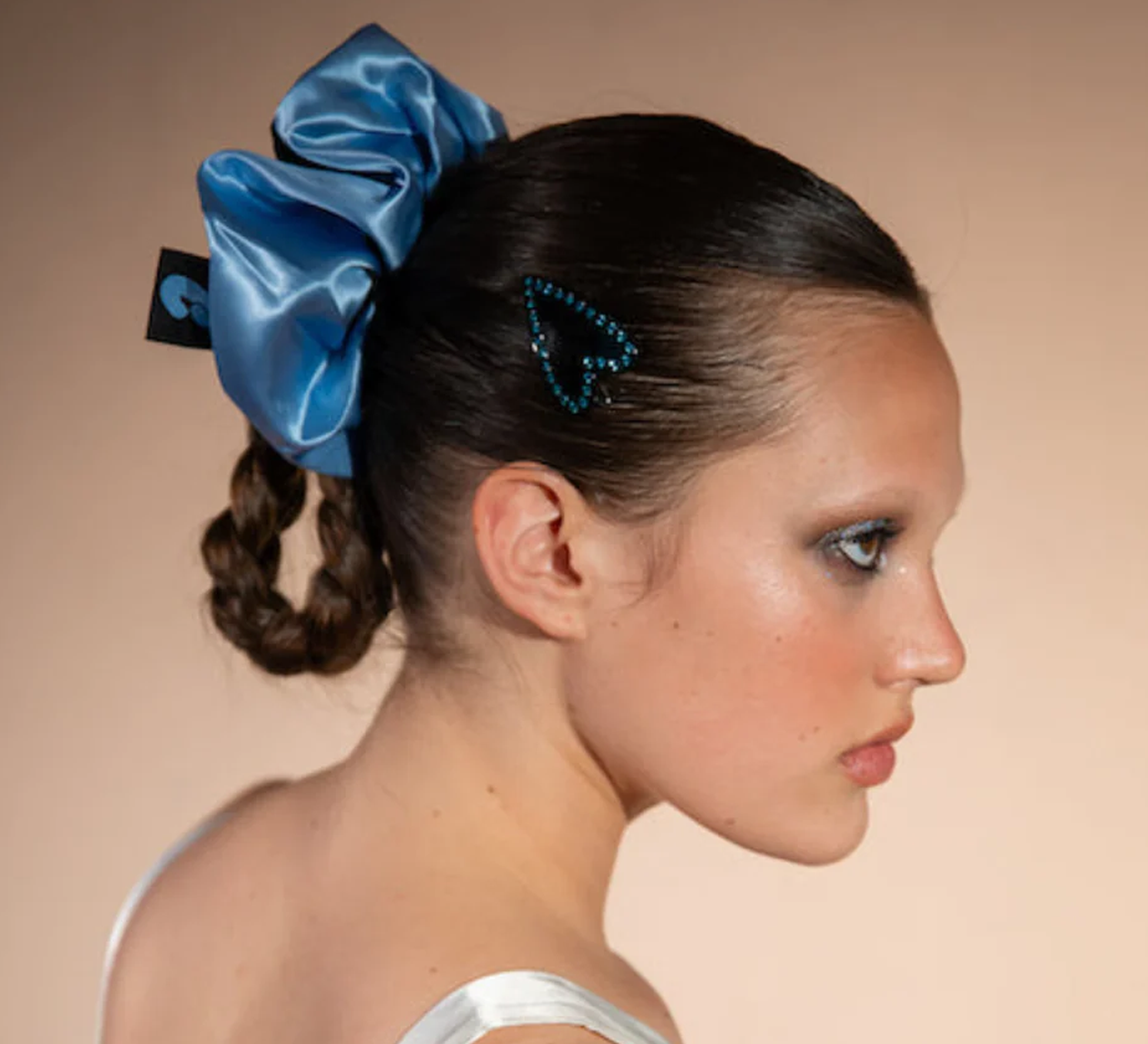 Chunks / Large Silk Scrunchie in Black & Blue – Found Store Limited
