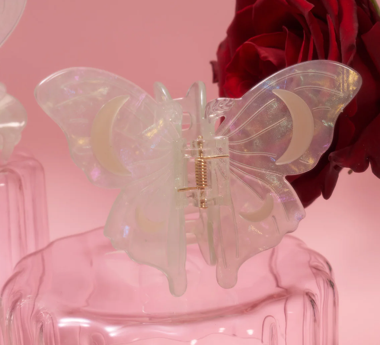 Winona Irene / Lunar Moth Hair Claw – Found Store Limited